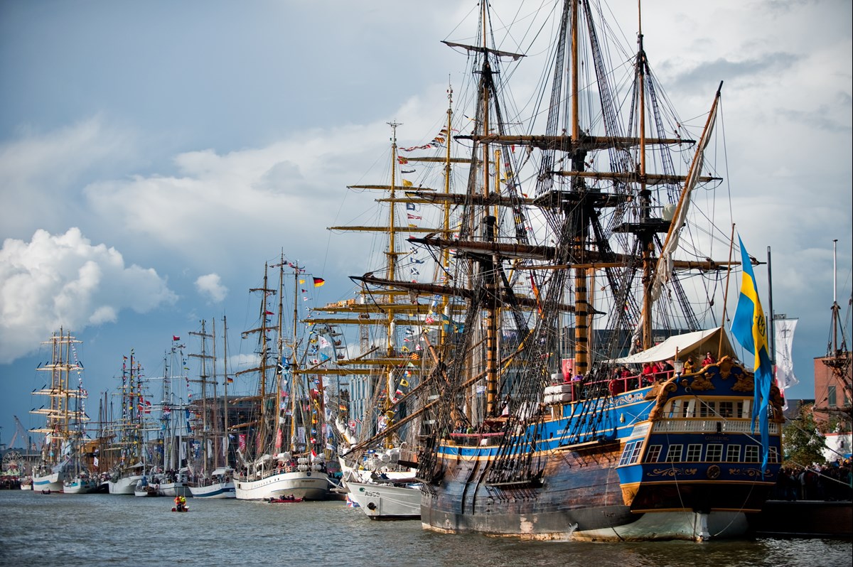 Sail from London to Bremerhaven on board Götheborg | Götheborg of Sweden
